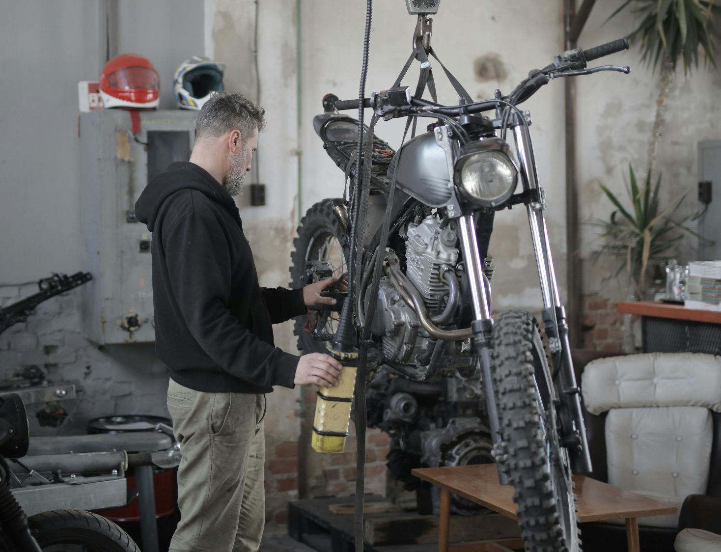 20 Motorcycle Maintenance Tips You Shouldn't Ignore - MotorSearches