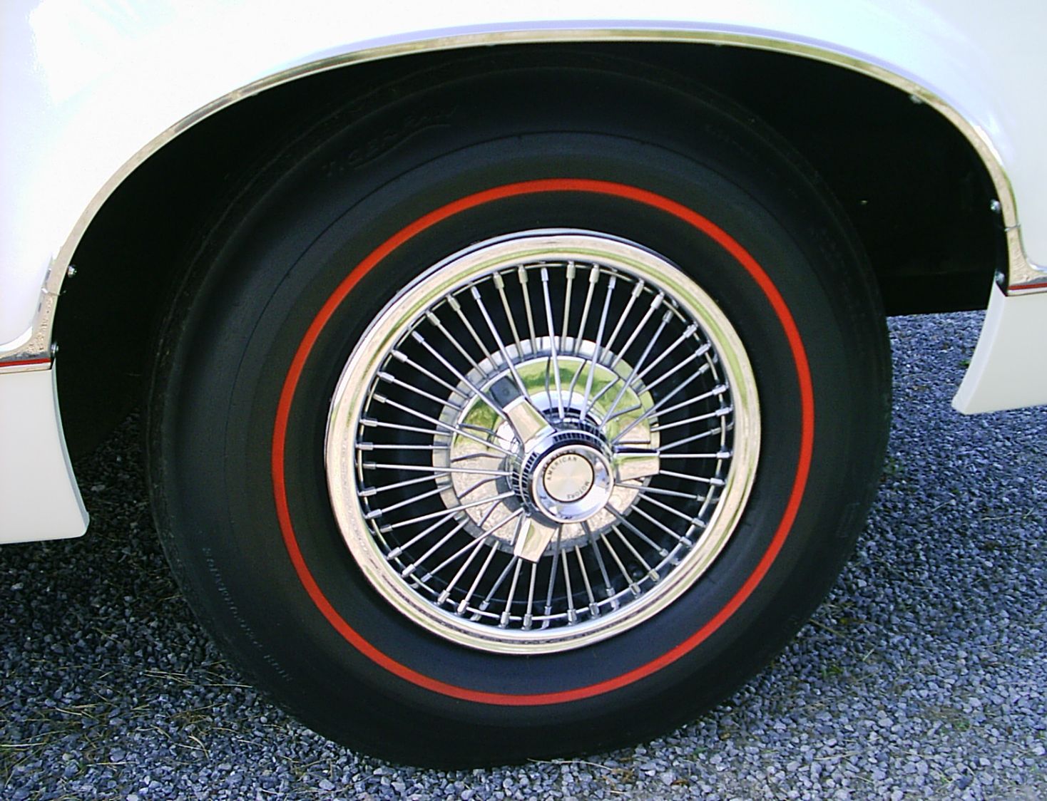 20 Car Mods From The 2000s That Look Awful Today - MotorSearches