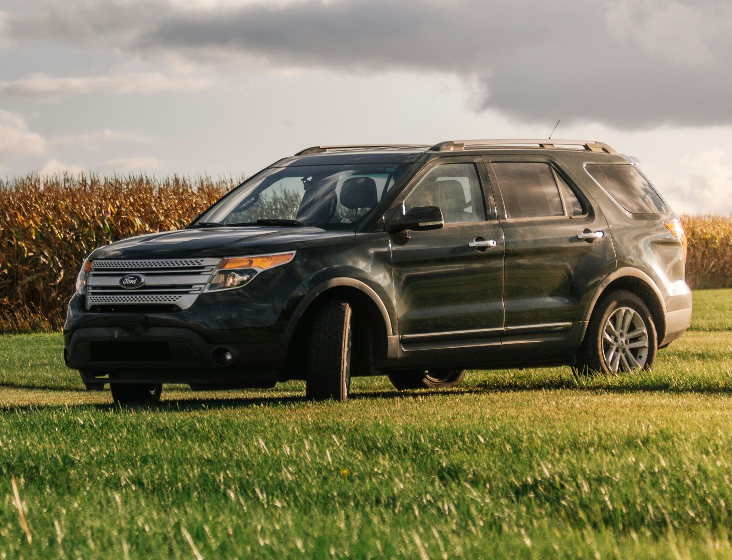 10 Ford Models That Depreciate The Quickest & 10 That Last - MotorSearches