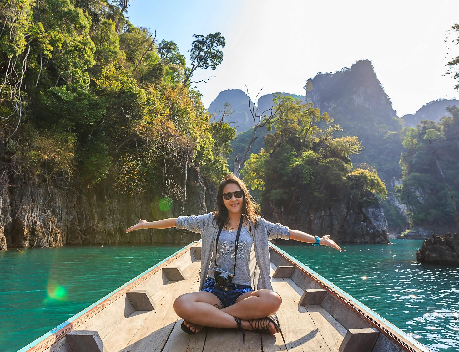 20 Different Types of Travelers You're Bound to Meet - RoughMaps