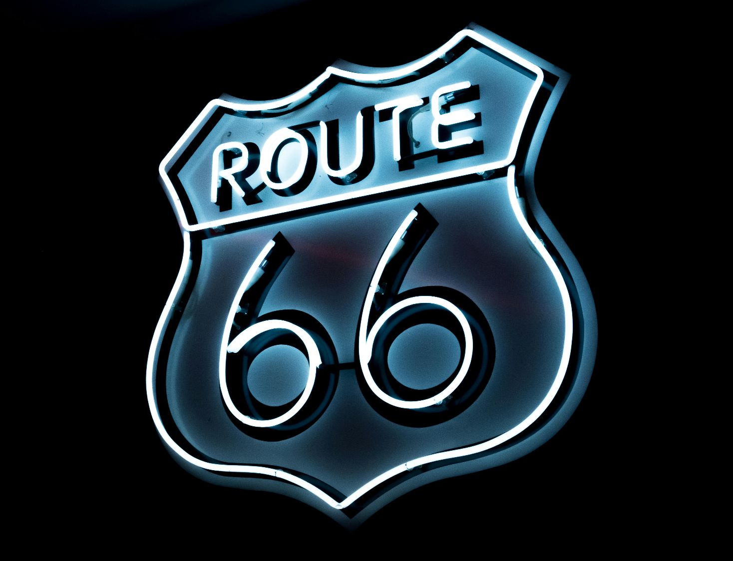 10 Iconic Route 66 Stops & 10 Hidden Gems Along the Way - RoughMaps