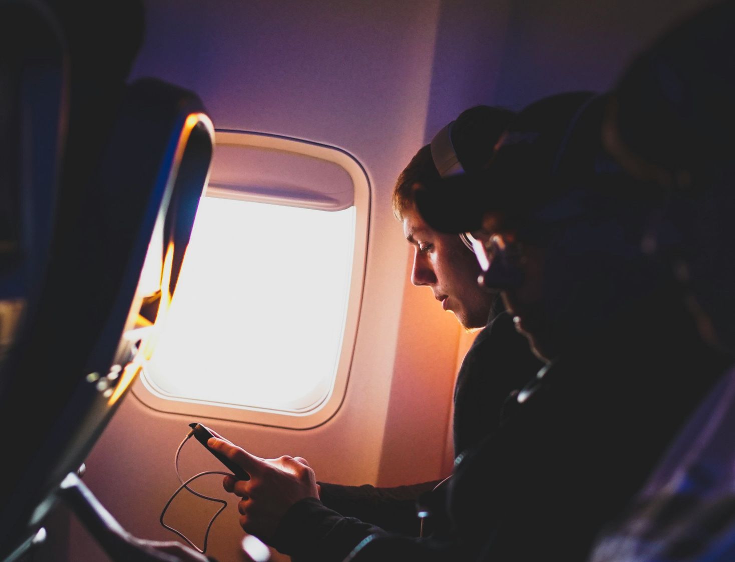How To Deal With A Horrible Plane Seatmate - RoughMaps