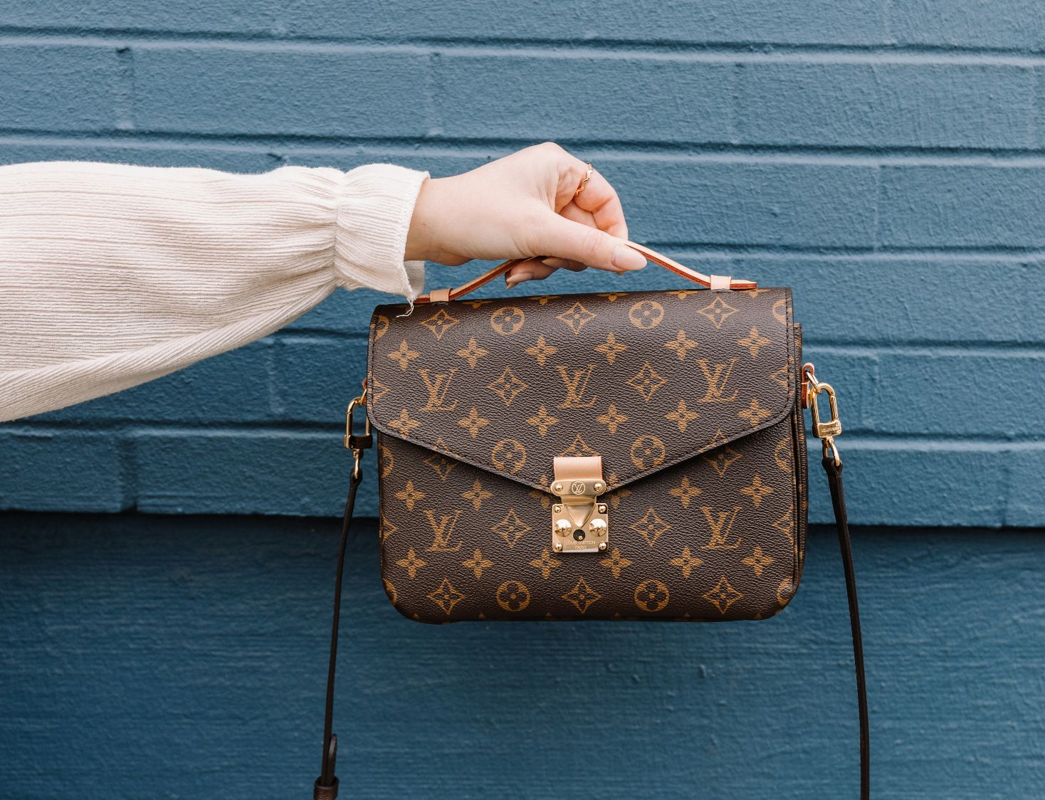 20 Luxury Bag Brands Ranked From Accessible To Ultra Luxury ...