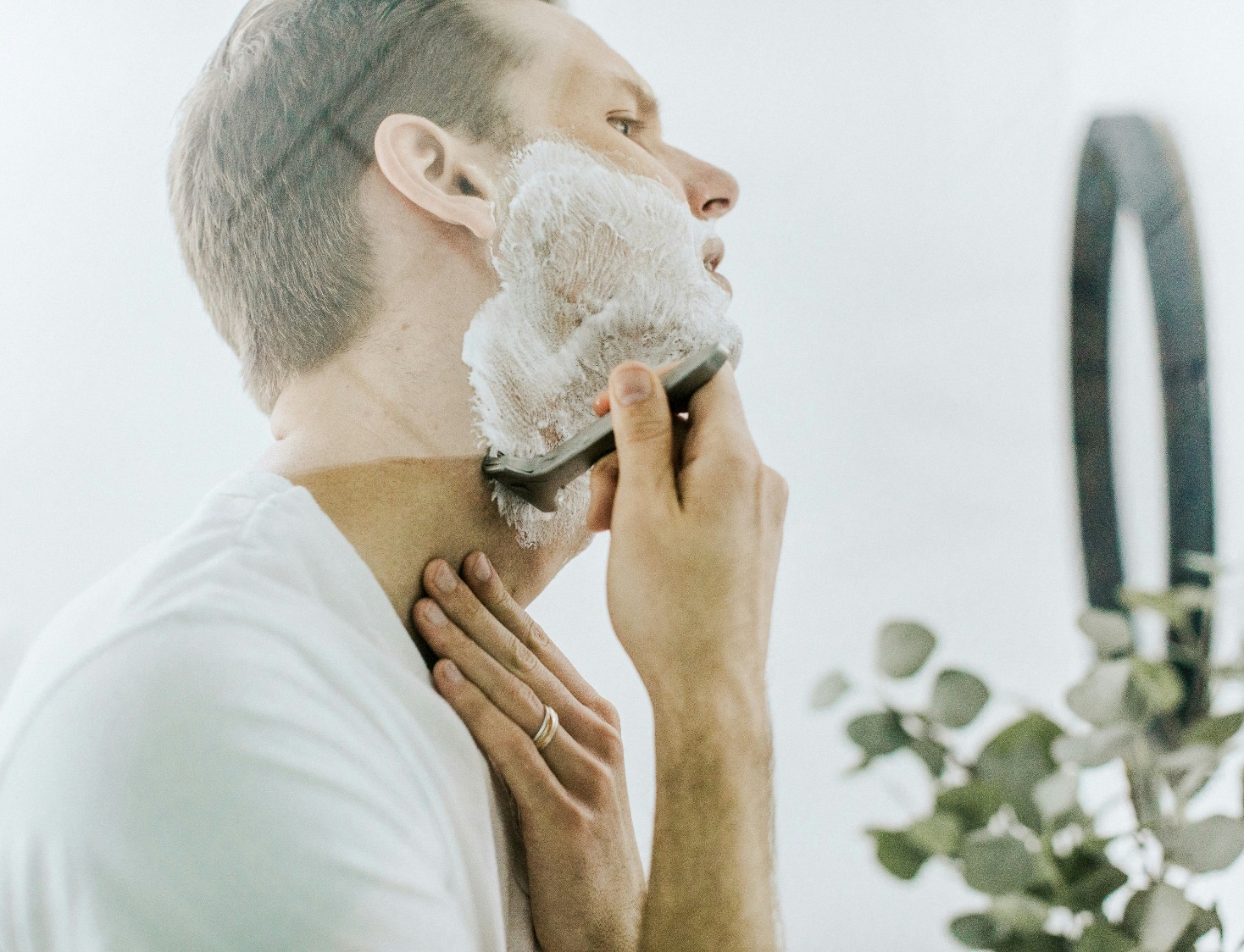 20 Small Grooming Habits That Change Your Whole Look - SheFashionable