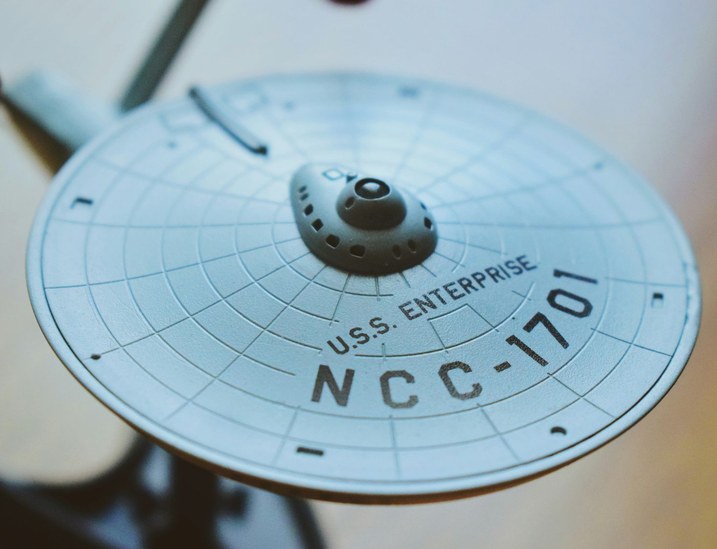Lego Finally Has Its First Star Trek Set, But It’ll Cost You A Pretty ...