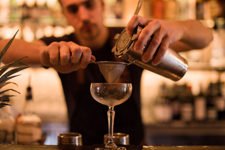10 Of The Most Expensive Cocktails In The World & 10 Anyone Can Make At ...
