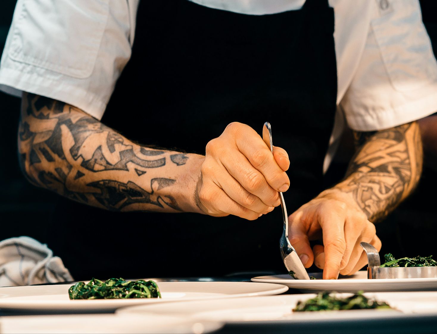 The Culinary Hacks That Professional Chefs Swear By - TheSpicyChefs