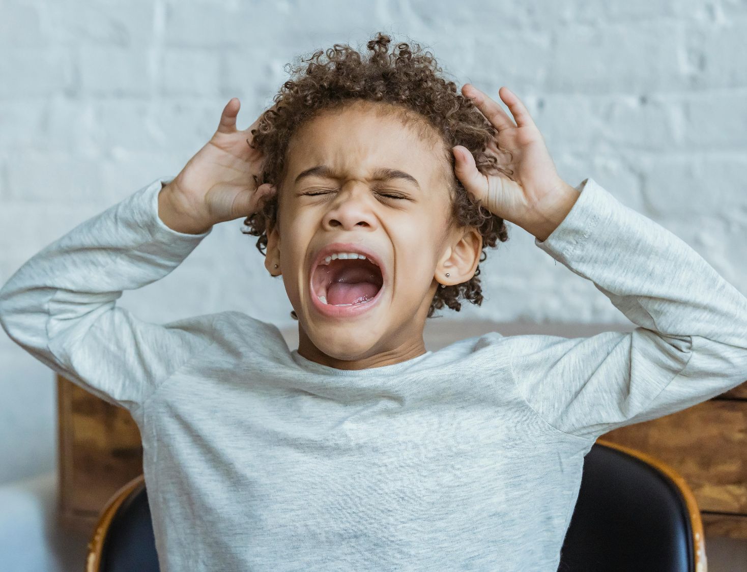 Strict Parenting: 3 Effective Ways to Deal With Temper Tantrums ...