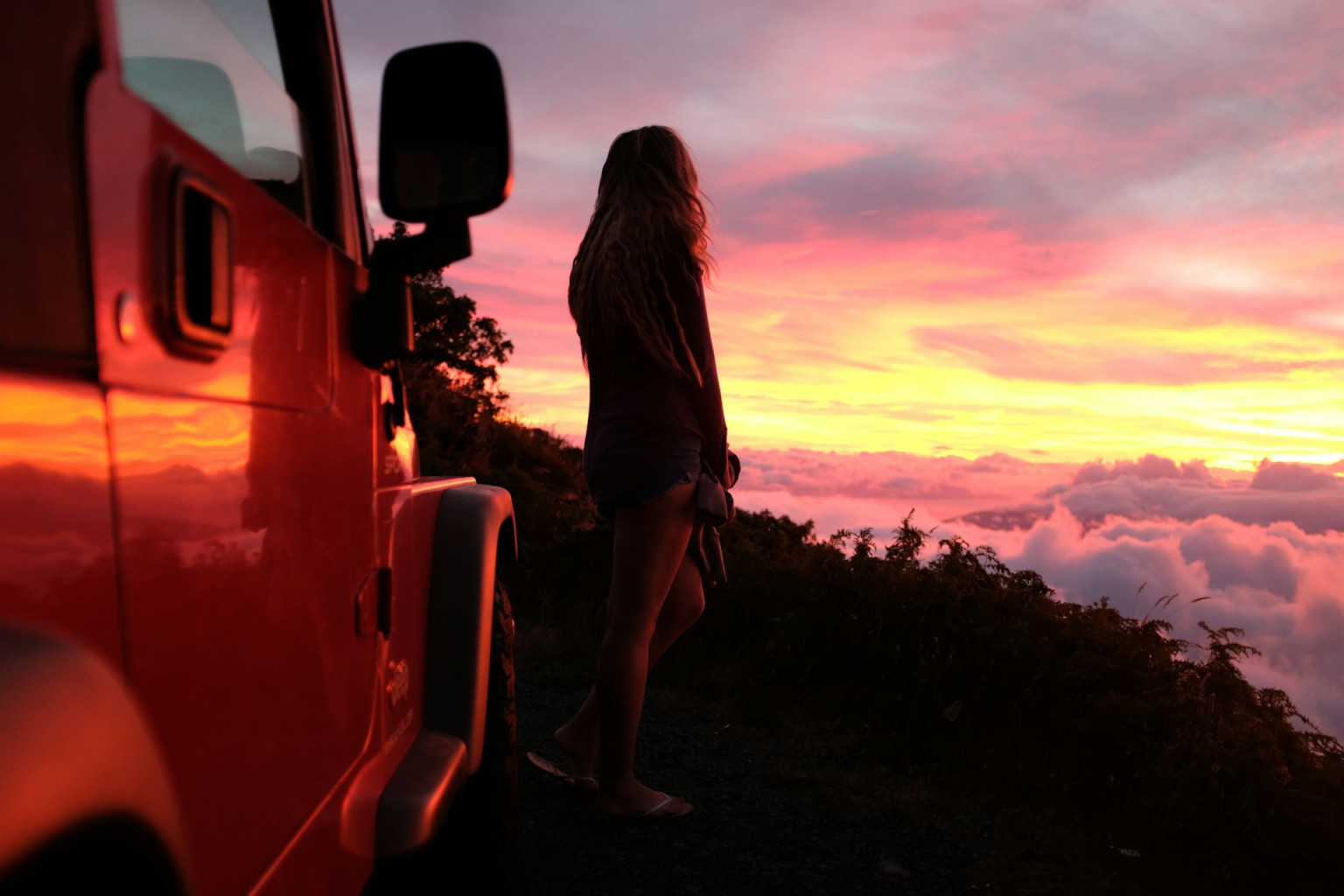 10 Pros & Cons Of Road Tripping - RoughMaps